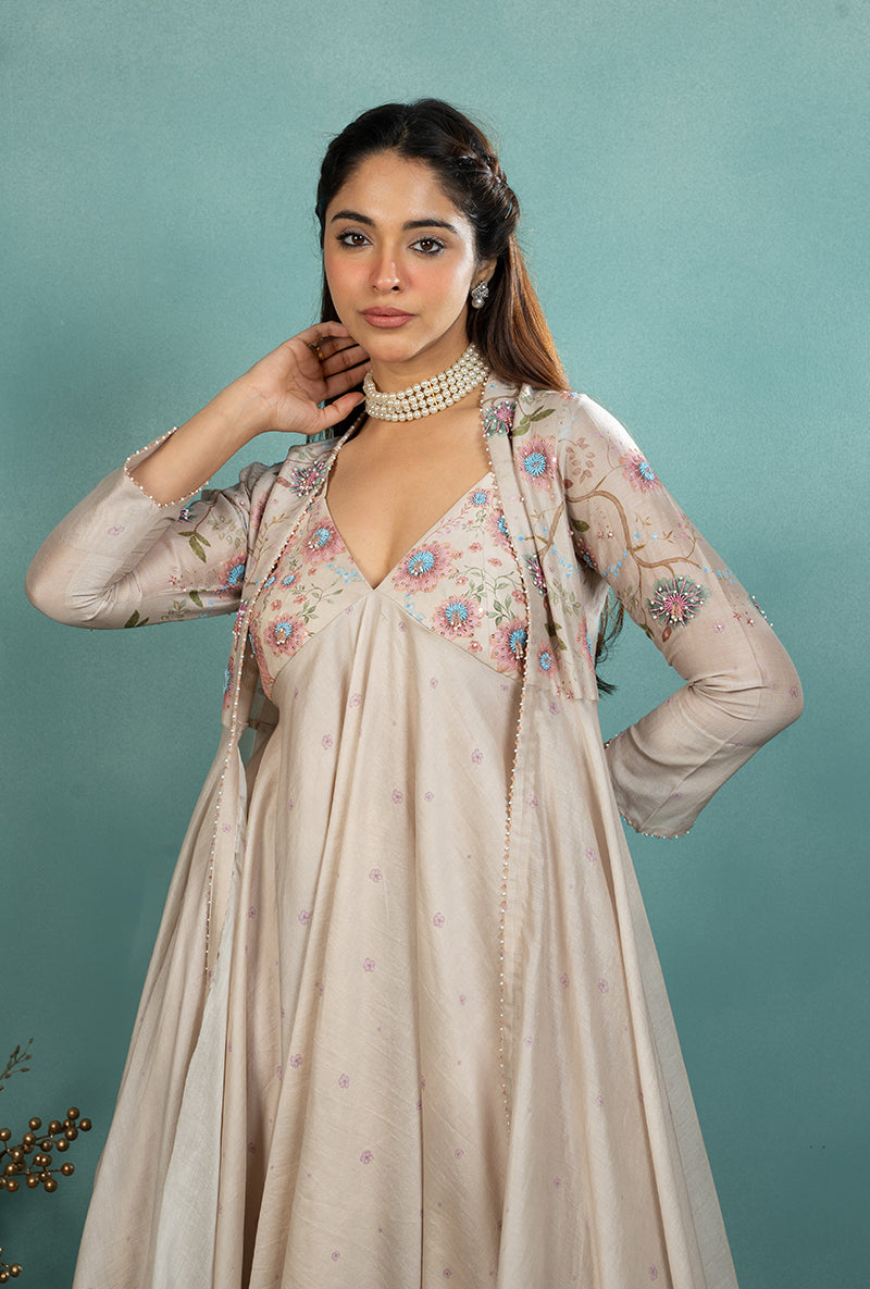 Ivory Mughal Made In Heaven Jacket Set