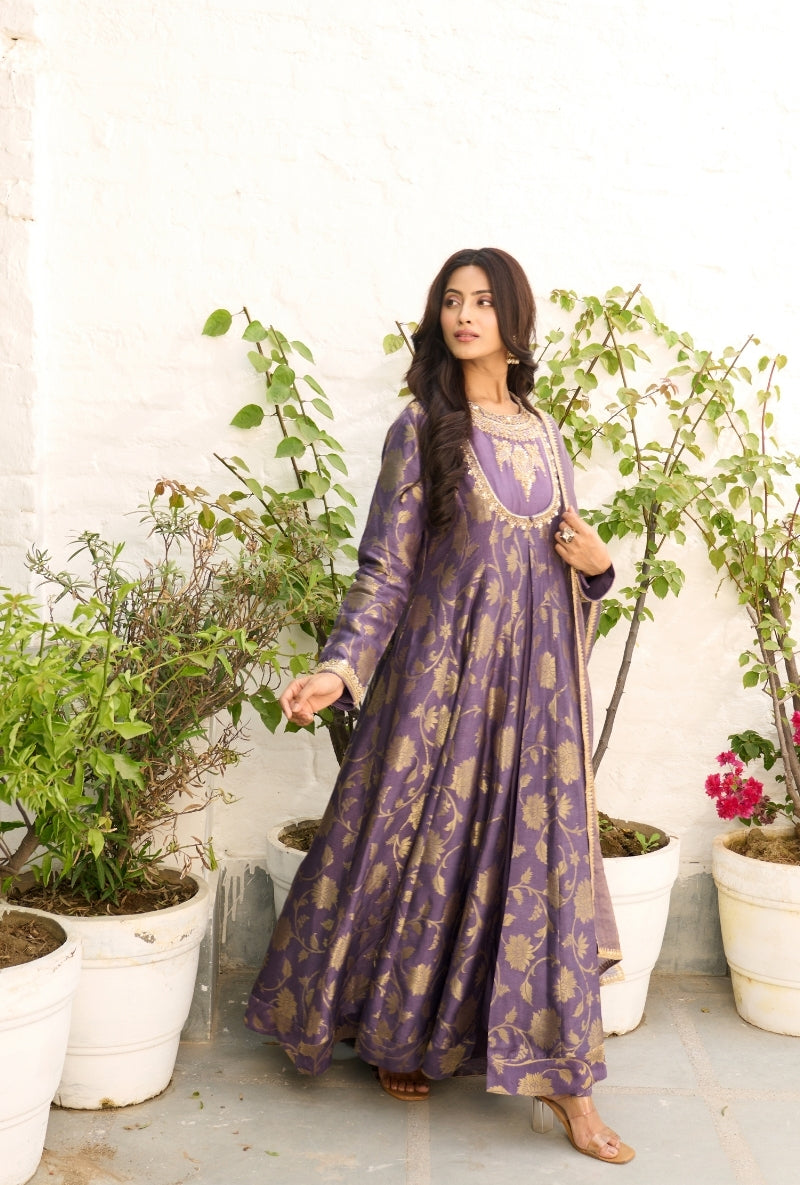 Purple Brocade Sabah Cape Set – Misri By Meghna Nayyar