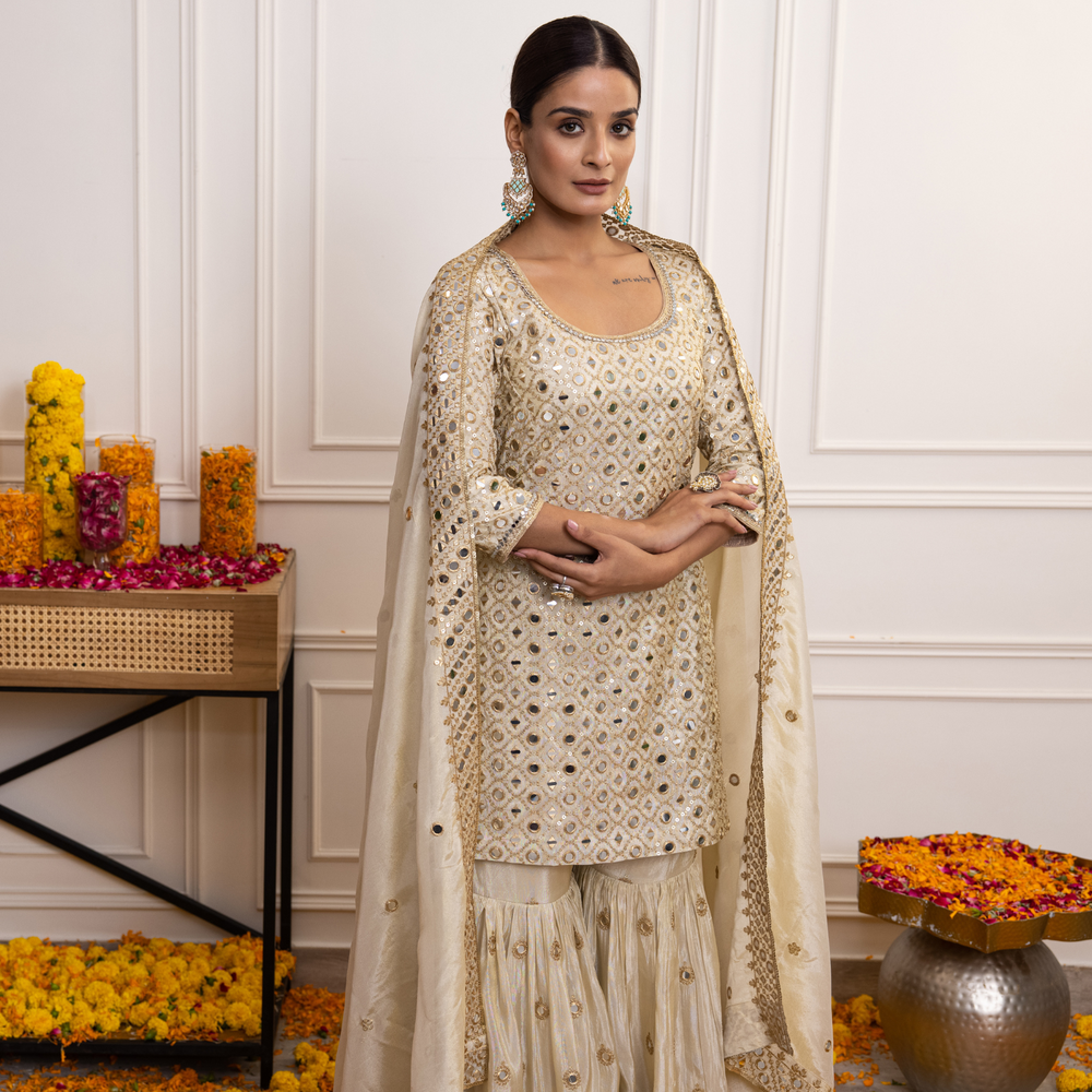 Misri by Meghna – Handcrafted Ethnic Wear & Luxury Fashion Online